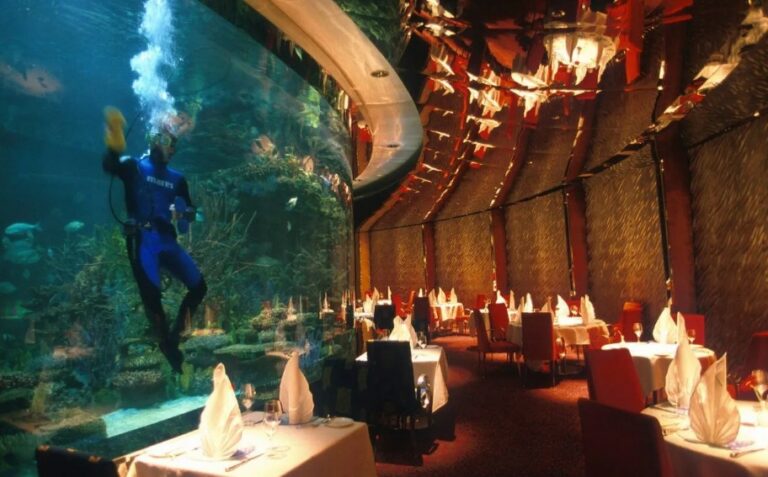 Al Mahara – A Deep Dive into Luxury Dining at Burj Al Arab - First ...