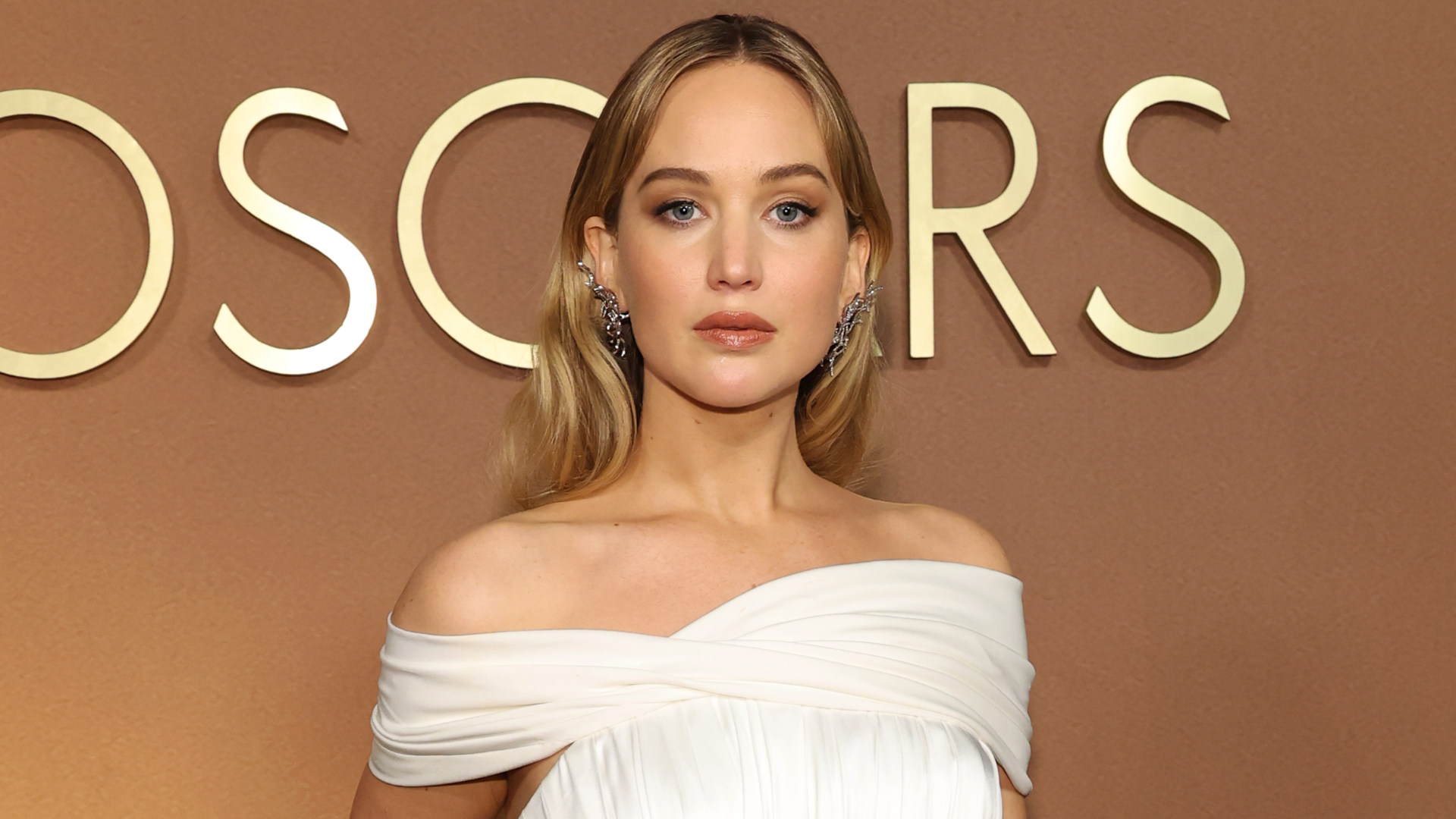 Oscar Week Elegance: A Stunning Parade of Modern Red-Carpet Style ...